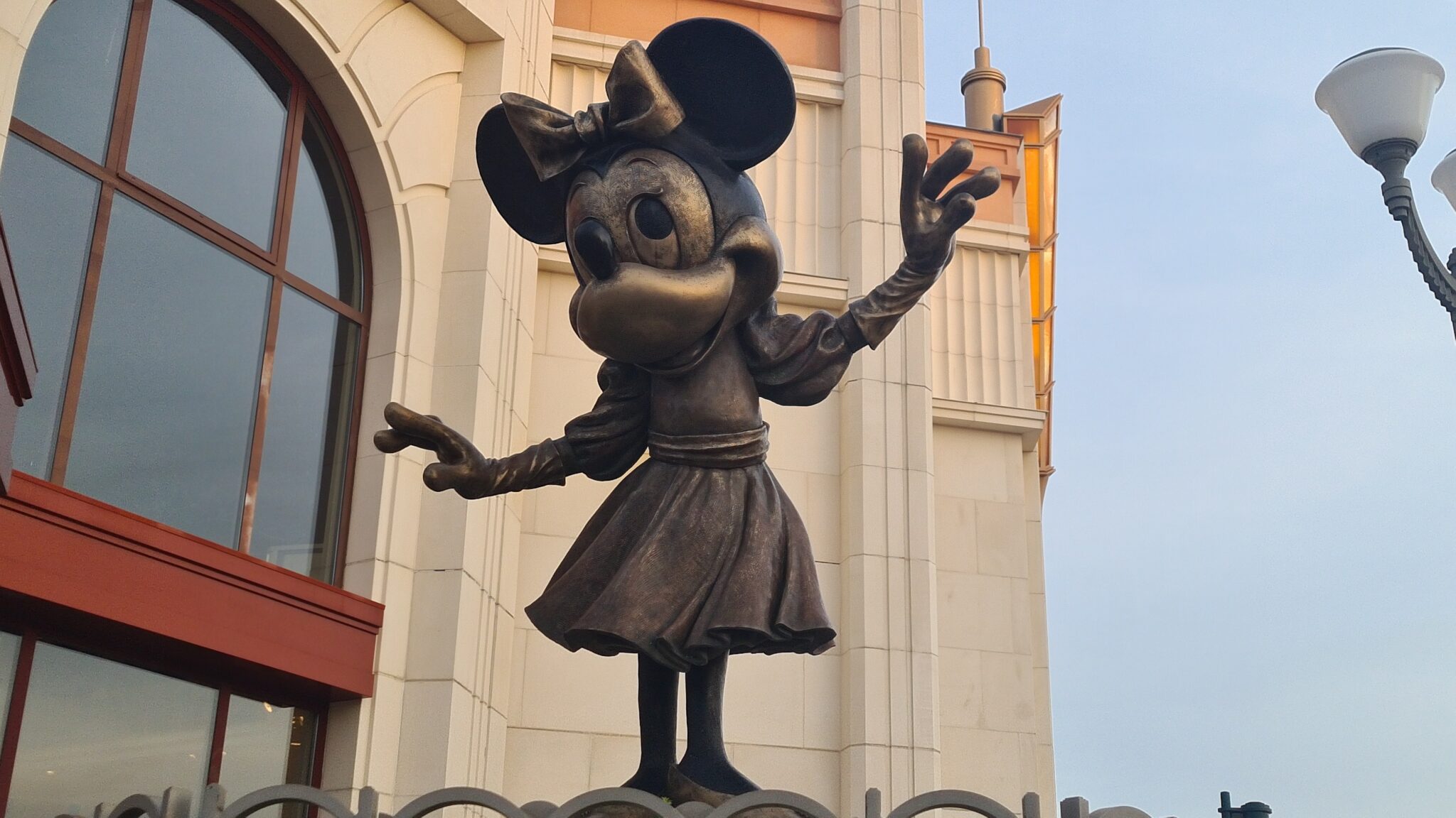 26 Amazing Facts About Minnie Mouse - Pixie Dust and Passports