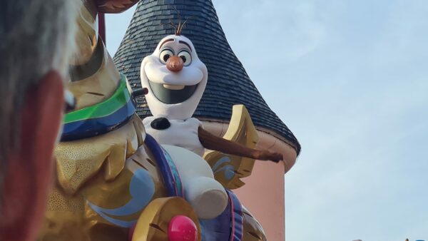 70+ Best Olaf Quotes That Feel Like a Warm Hug! - Pixie Dust and Passports