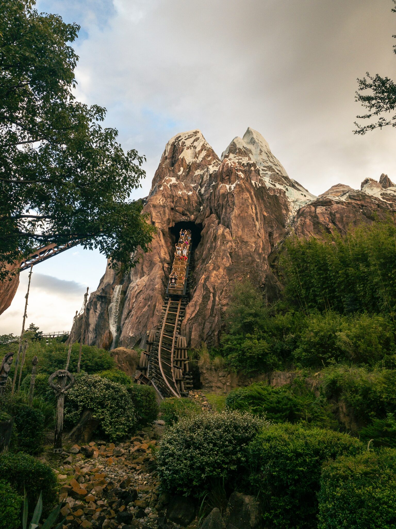 Is Expedition Everest Scary? Battle the Yeti with Confidence!