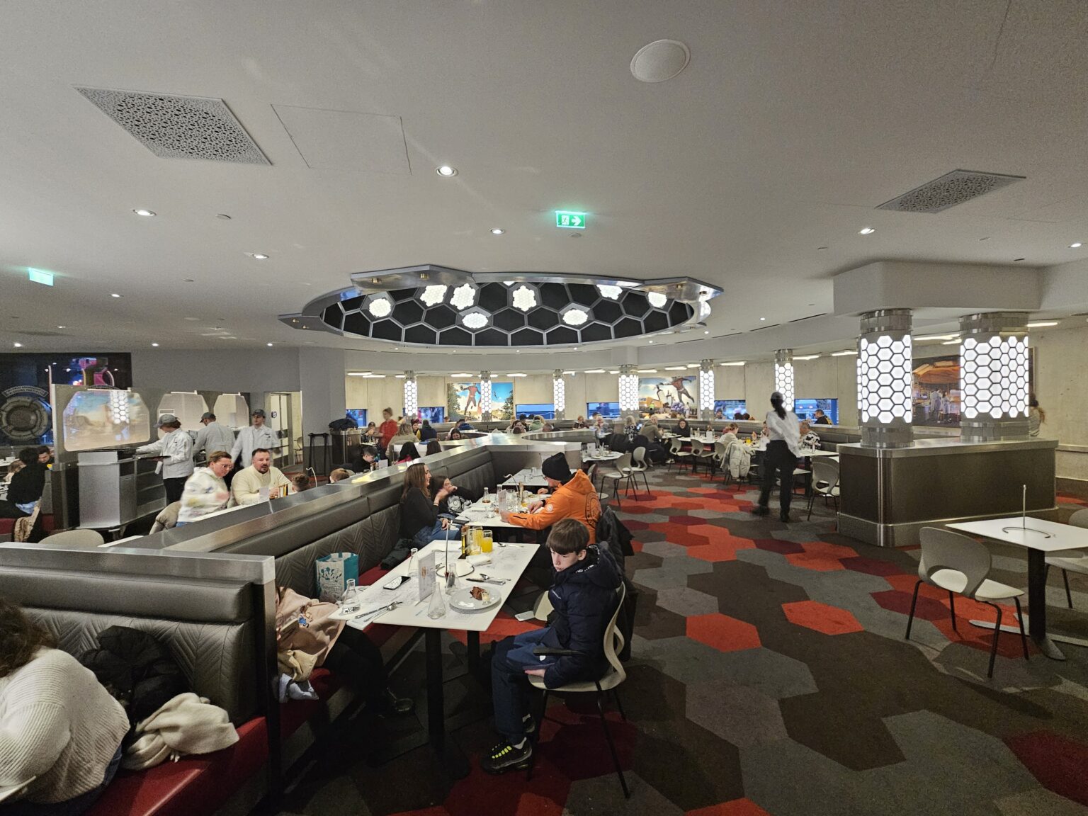 PYM Kitchen Review: Disneyland Paris (My Honest Thoughts!) - Pixie Dust ...